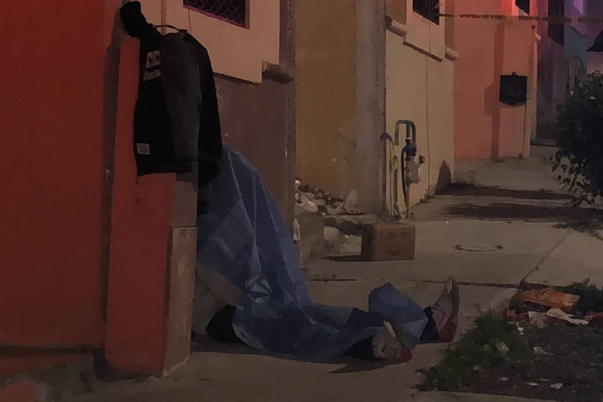 Lo que faltaba en Saltillo: un suicidio en vía pública