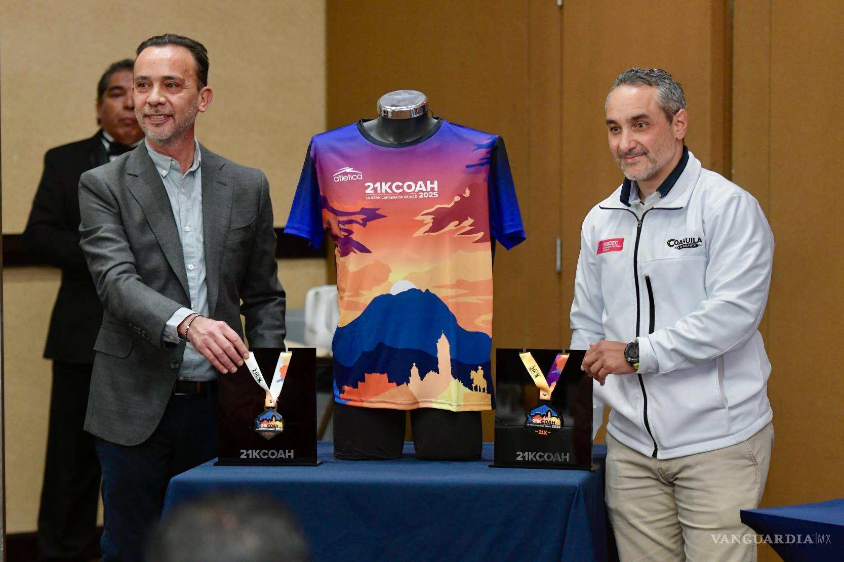 Saltillo se alista para la 21K Coahuila 2025: presentan imagen oficial ...