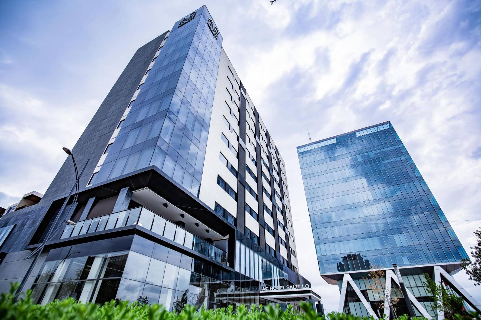 Don Víctor Mohamar Abugaber: El hombre que convirtió Saltillo en una ...