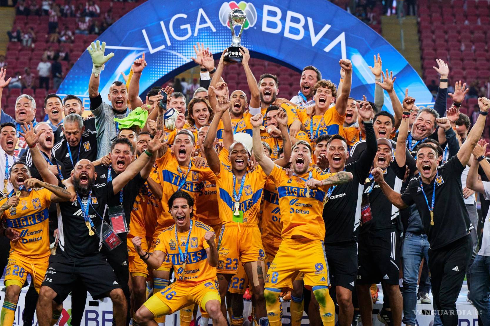 ¡Tigres es campeón del Clausura 2023! En una épica final, UANL vence a las Chivas y suma su ...