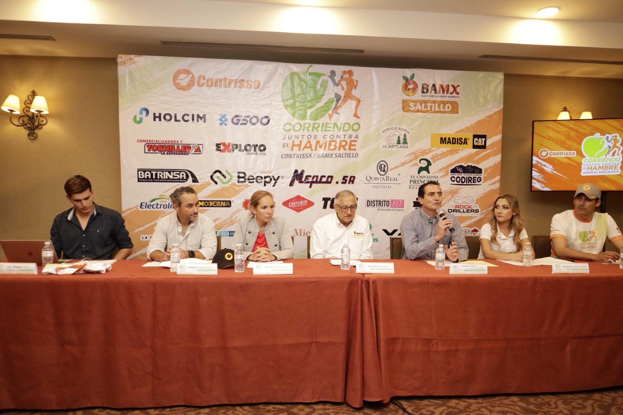 Presentan la carrera “Corriendo Juntos contra el Hambre” - Lado.mx