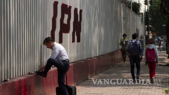 Regresa a clases la 'voca 14' del IPN