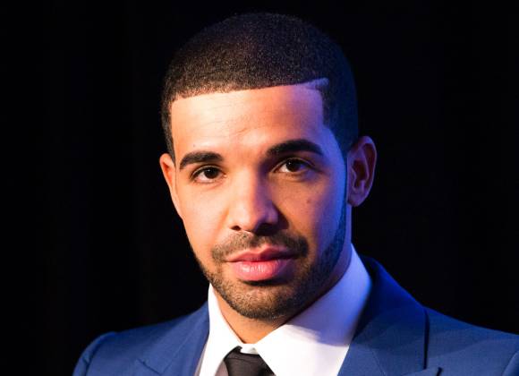 Drake impone récord en reproducciones digitales