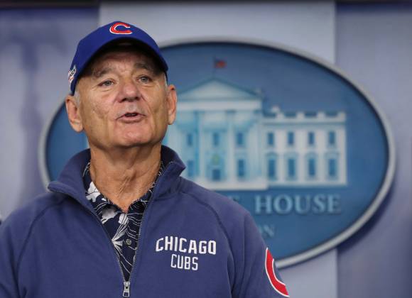 Bill Murray regala boleto de la Serie Mundial a una fan