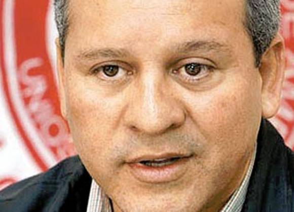 Calderón actúa como dirigente de partido y no del país: CNC