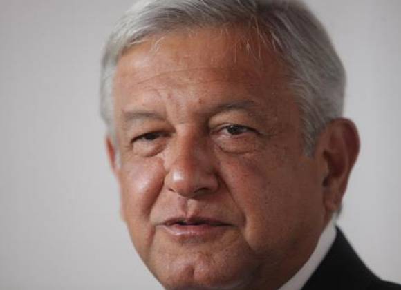 Honestidad Valiente no ha pagado ISR por donativos, revela el SAT