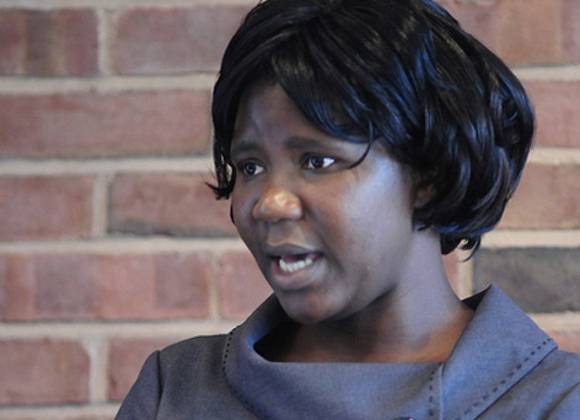 Niña soldado narra vejaciones en milicia de Kony