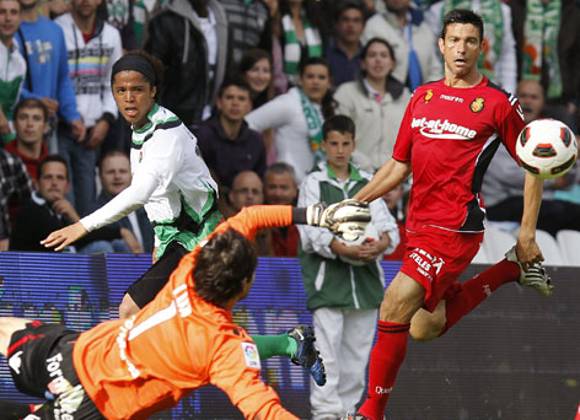 Gio se luce en victoria del Racing