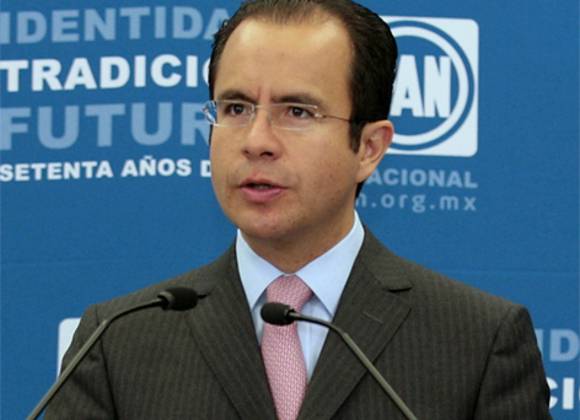 Niega César Nava reelección al frente del PAN