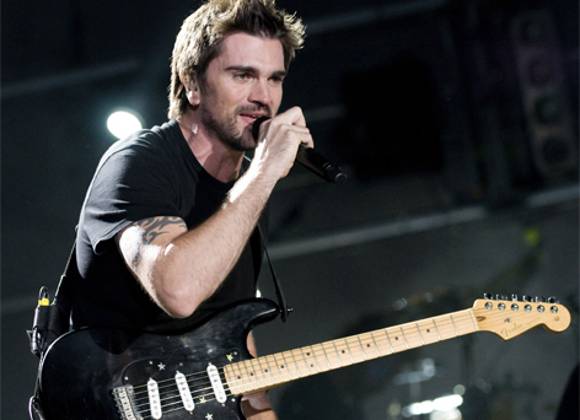 Juanes presenta su MTV Unplugged