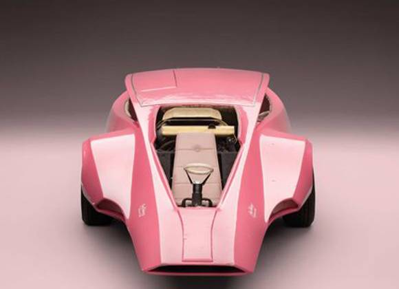 Subastan carro de la Pantera Rosa y a Chitty Chitty Bang Bang