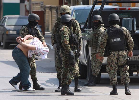 Caen narcos mexicanos en 41 países; casi 3 mil presos en 2011