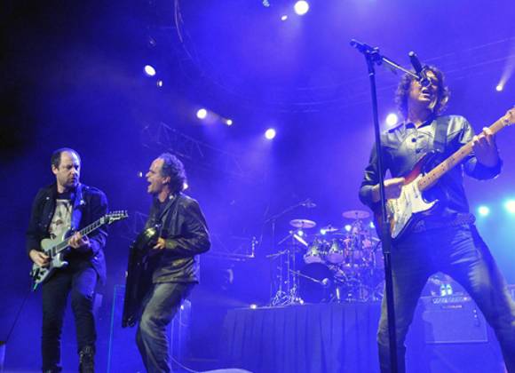 Marcovich se desvanece en concierto de Caifanes