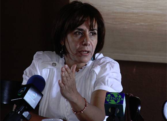 Luisa Calderón ya es candidata de Nueva Alianza