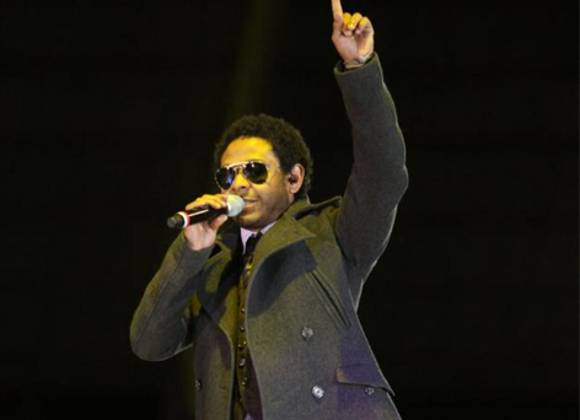 Cambia de nombre Kalimba por 'The Singer' para su nueva banda