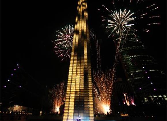 Los gastos del Bicentenario y la Estela de Luz, al patíbulo
