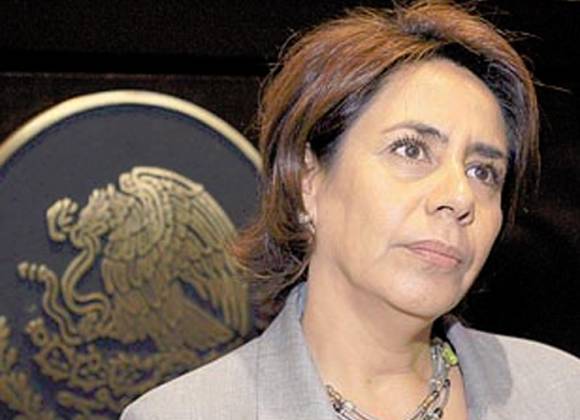 Luisa Calderón reta a gobierno por michoacanazo