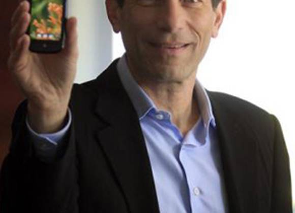 "Lo más importante es tener clientes felices": Jon Rubinstein