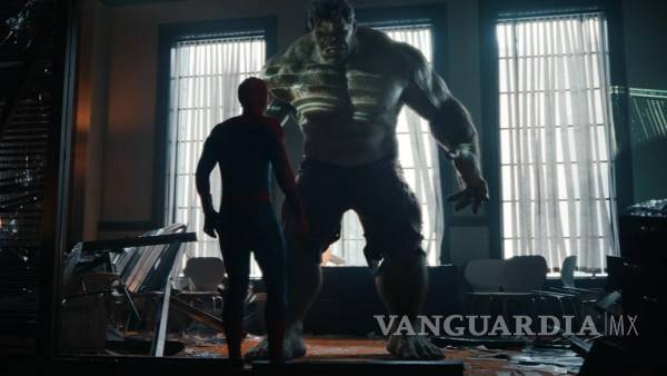 Spider-Man enfrenta a Hulk en nuevo tráiler de ‘Un Nuevo Día’ (Video)