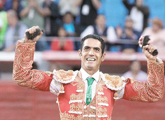 Ignacio Garibay triunfa en primera tarde del año en La México