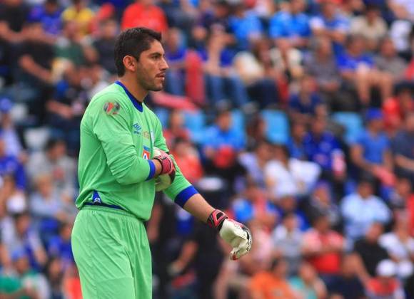 Corona, motivado por Ochoa