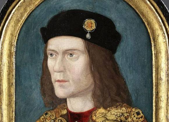 Restos del rey Ricardo III permanecerán en la catedral de Leicester