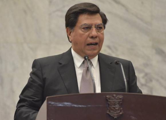 Jesús Reyna se ampara