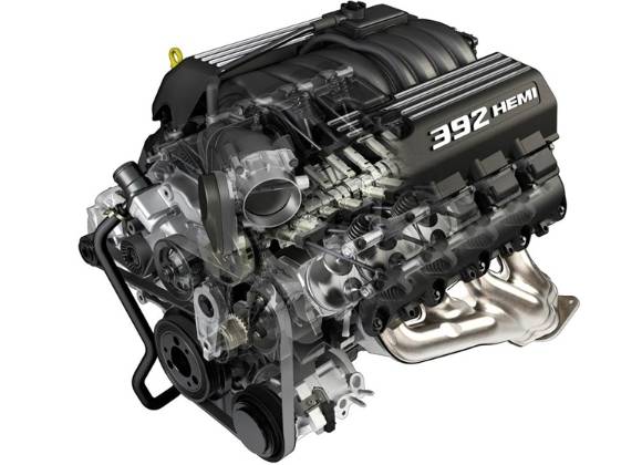 Mopar rinde tributo a Tom Hoover, Padre del motor HEMI