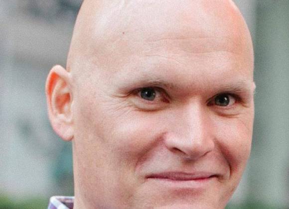 Stephen Adly Guirgis, Anthony Doerr y Elizabeth Kolbert ganan el Pulitzer