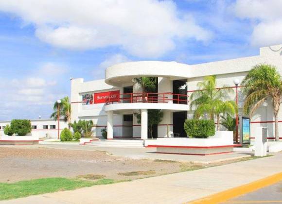 UVM Nuevo Laredo cierra por amenazas del crimen