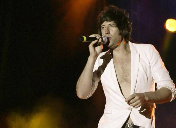 Adanowsky vuelve a la música con el disco "Ada
