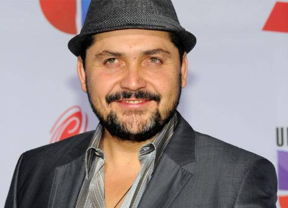 Reyli retoma la música con disco 'Corregido y Aumentado'