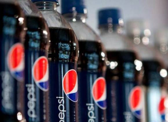 Pepsi, Coke lamentan impuesto en México