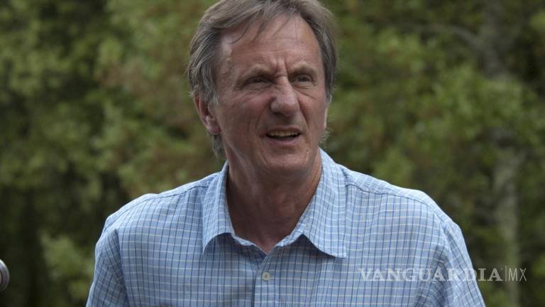 Fallece el cineasta David Leland, director de ‘Band of Brothers’