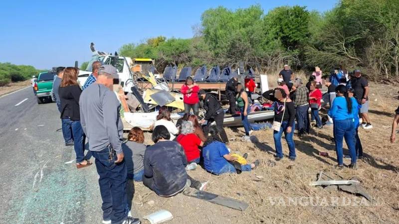 Vuelca autobús con peregrinos rumbo a El Chorrito; reportan más de 10 ...