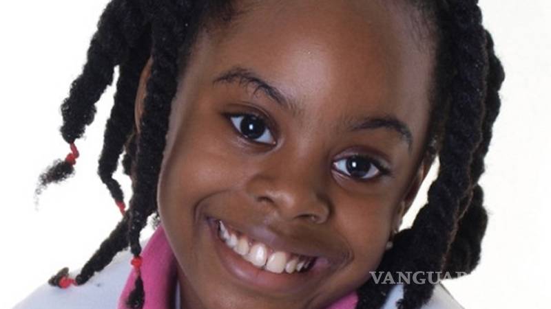 Conoce a Esther Okade, la niña de 10 años que pronto será licenciada en ...