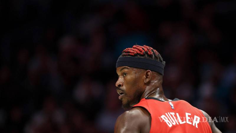 Jimmy Butler es nuevo jugador de los Warriors de Golden State