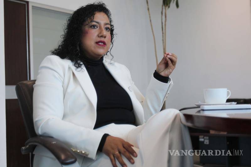 ‘Urgen dientes para recuperar recursos de la corrupción’: Vania Pérez