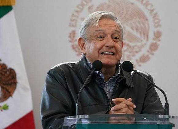 "Nos dejaron un elefante cansado y reumático", vuelve AMLO a atacar ...