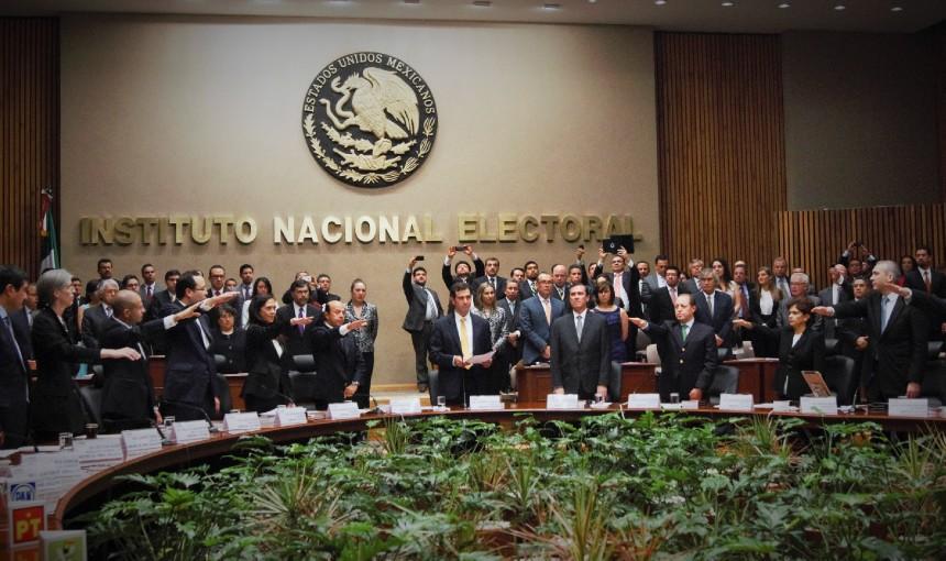 Sin leyes secundarias, escenarios de discrecionalidad: INE