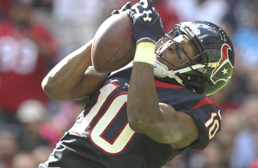 Titánica exhibición de los Texanos en Houston