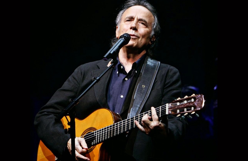 Aplaza Serrat disco para celebrar sus 50 años de vida artística