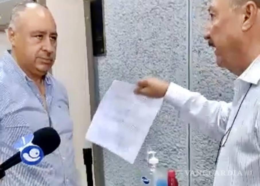 Los “liderazgos” descosidos