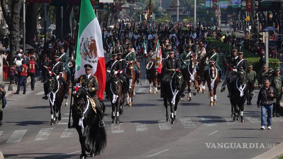 EN VIVO: Desfile cívico militar por el 114 aniversario de la Revolución ...