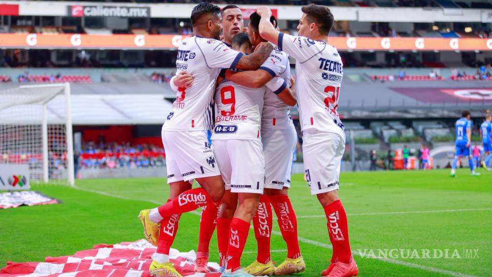 La Máquina regresa a sus raíces y Rayados le aplica una ‘Cruzazuleada’