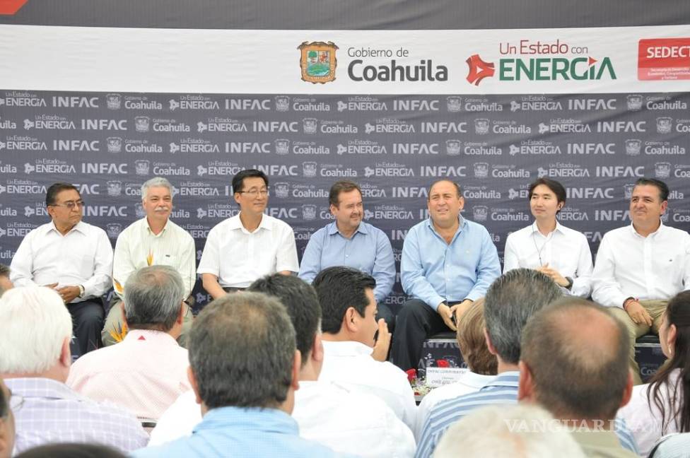 Colocan primera piedra de INFAC Corporation en Monclova