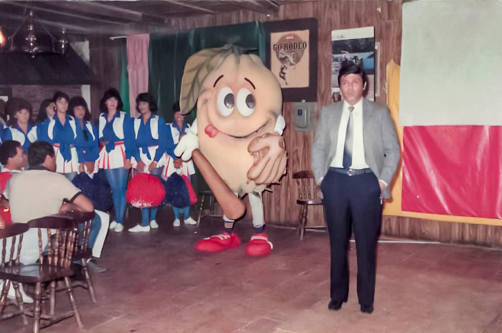 Don Víctor Mohamar Abugaber: El hombre que convirtió Saltillo en una ...