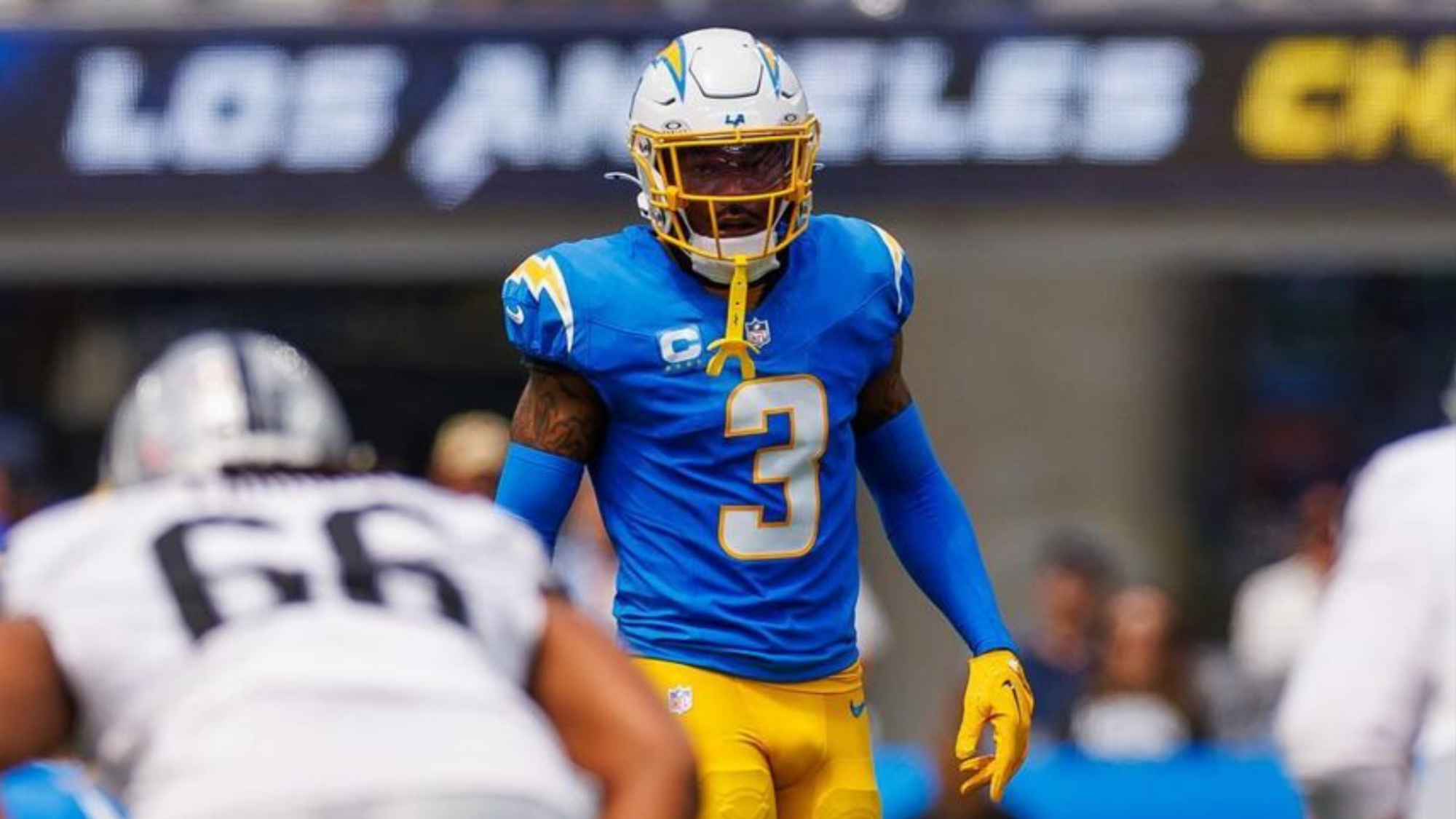 Derwin James, safety de los Chargers, suspendido por reiteradas ...
