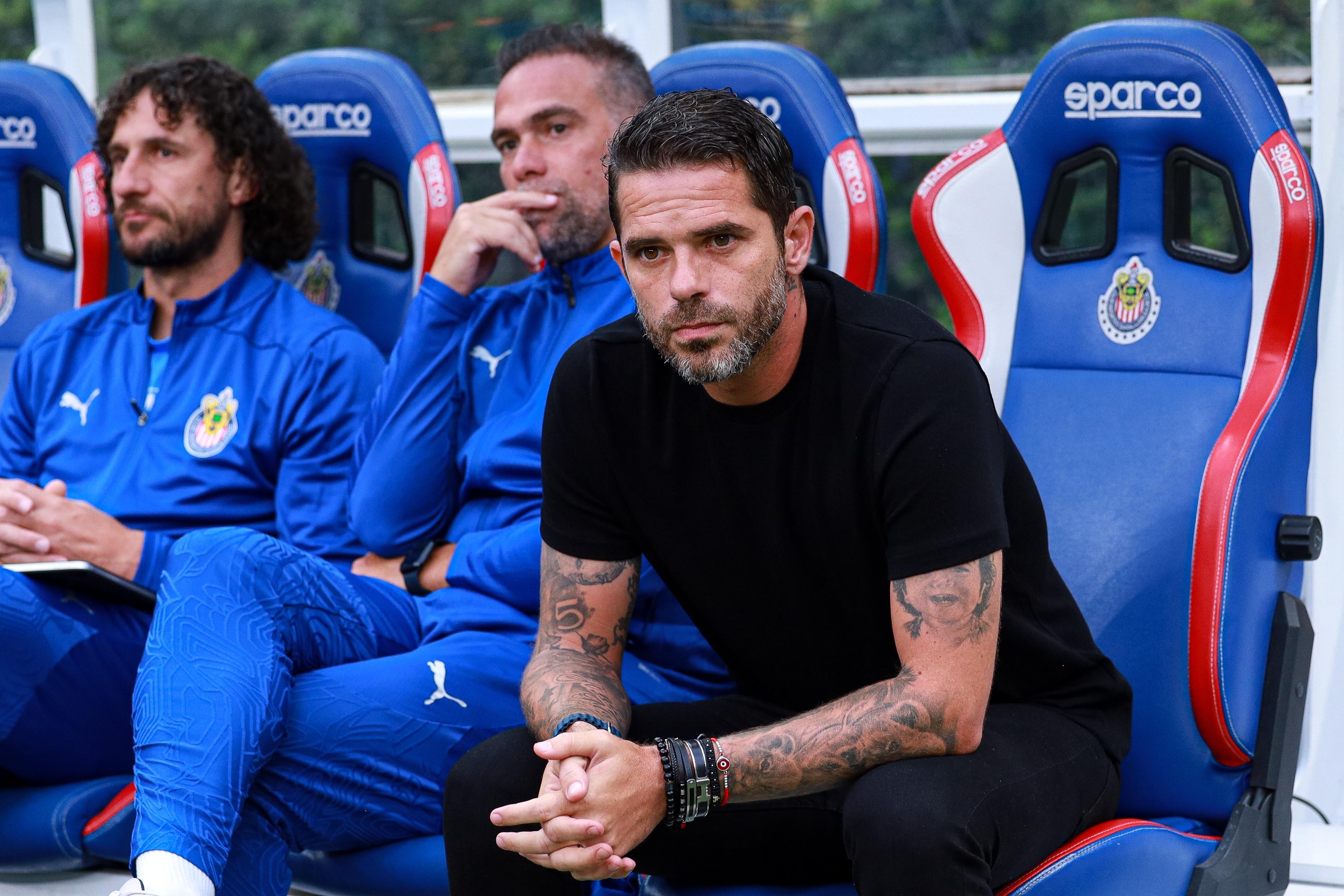 ¡Negoció en un día! Fernando Gago da detalles sobre su salida de Chivas ...